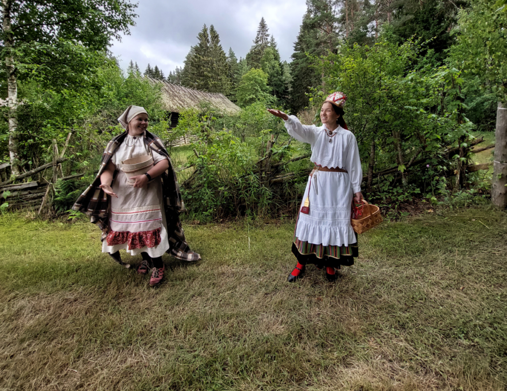 Hiiumaa Muuseumid - lood, näitused, meenepoed